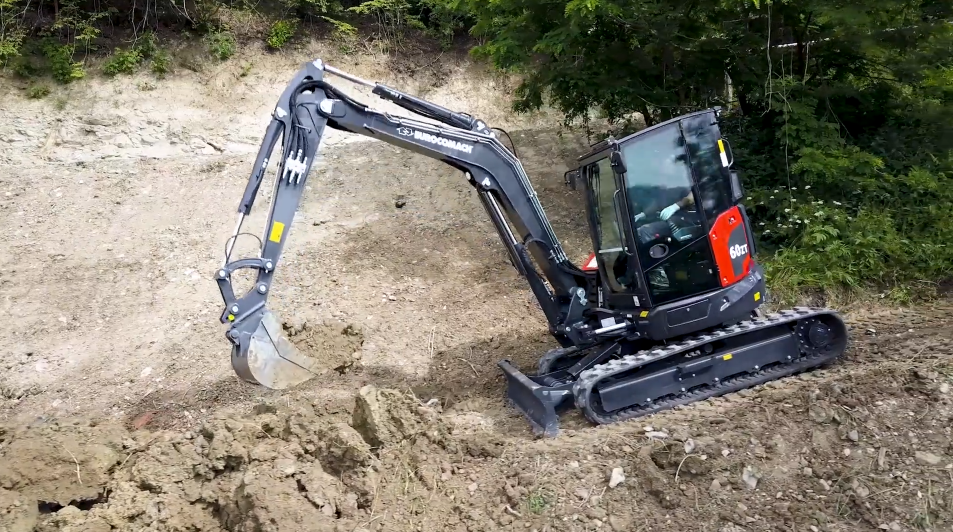 EOC Pump Control: potenza e controllo per mini‑escavatori